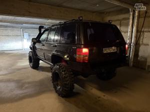 Jeep Grand Cherokee 1998 Viļņa, ar dzinēja tilpumu 5.90 L un nobraukumu 300 tūkst. km par 8000 €, foto 4 vietnē AUTOMOTO.COM.LV