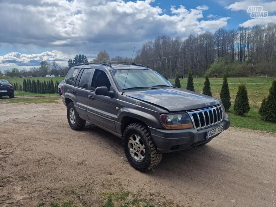Jeep Grand Cherokee 1999 Alīta, ar dzinēja tilpumu 4.00 L un nobraukumu 240 tūkst. km par 1550 €, foto 5 vietnē AUTOMOTO.COM.LV