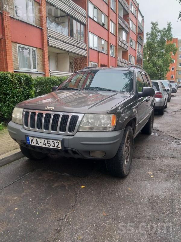 Jeep Grand Cherokee 1999 in Riga, with an engine capacity of 4.00 L and mileage of 179 thousand km for 1200 €, photo 1 on AUTOMOTO.COM.LV