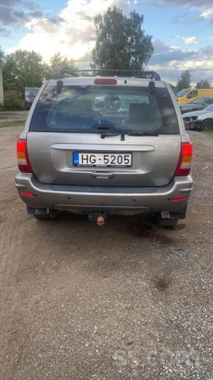 Jeep Grand Cherokee 2000 Rīga, ar dzinēja tilpumu 3.10 L un nobraukumu 291 tūkst. km par 2500 €, foto 3 vietnē AUTOMOTO.COM.LV
