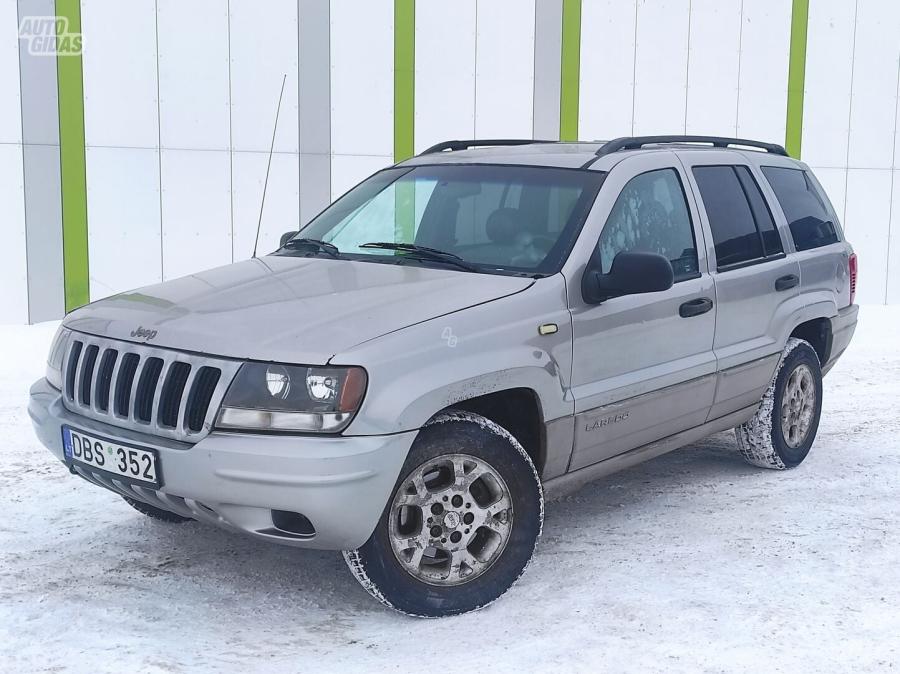 Jeep Grand Cherokee 2000 Raseiniai, ar dzinēja tilpumu 4.00 L un nobraukumu 300 tūkst. km par 3350 €, foto 1 vietnē AUTOMOTO.COM.LV
