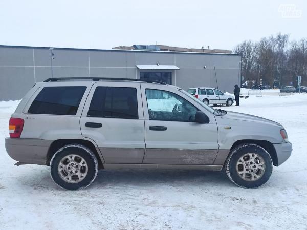 Jeep Grand Cherokee 2000 Raseiniai, ar dzinēja tilpumu 4.00 L un nobraukumu 300 tūkst. km par 3350 €, foto 5 vietnē AUTOMOTO.COM.LV
