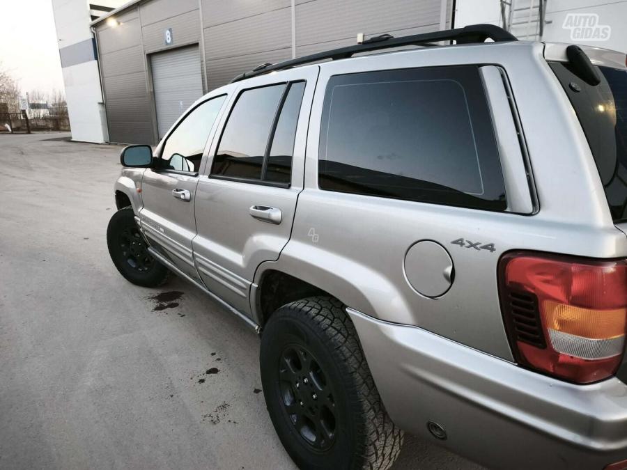 Jeep Grand Cherokee 2000 Viļņa, ar dzinēja tilpumu 4.70 L un nobraukumu 281 tūkst. km par 3850 €, foto 4 vietnē AUTOMOTO.COM.LV