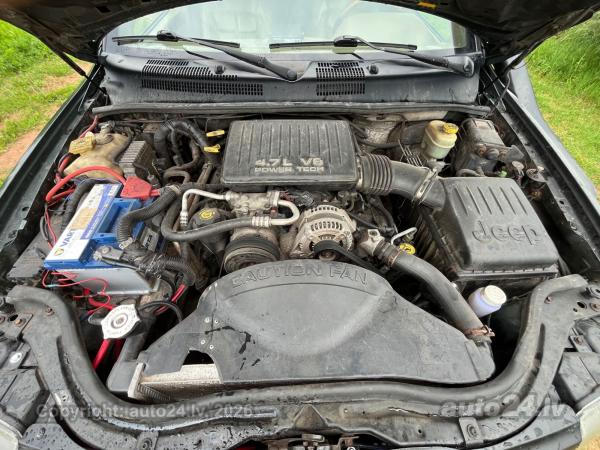 Jeep Grand Cherokee 2001 in Tartu, with an engine capacity of 4.70 L and mileage of 332 thousand km for 3999 €, photo 10 on AUTOMOTO.COM.LV