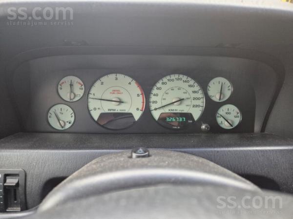 Джип Гранд Чероки 2002 в Валмиера, объемом двигателя 2.70 л и пробегом 331 тыс. км за 4300 €, фото 8 на AUTOMOTO.COM.LV