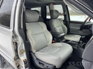 Jeep Grand Cherokee 2003 Rīga, ar dzinēja tilpumu 2.70 L un nobraukumu 0 tūkst. km par 3300 €, foto 8 vietnē AUTOMOTO.COM.LV