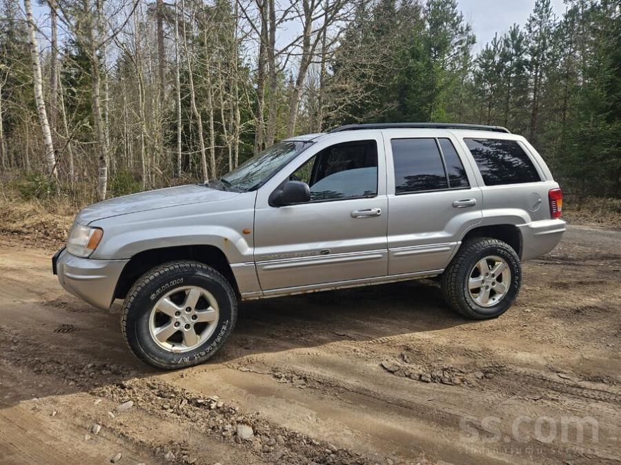 Jeep Grand Cherokee 2003 Valka, ar dzinēja tilpumu 2.70 L un nobraukumu 305 tūkst. km par 2700 €, foto 4 vietnē AUTOMOTO.COM.LV