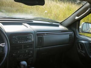 Jeep Grand Cherokee 2003 in Telschi, with an engine capacity of 2.70 L and mileage of 320 thousand km for 1800 €, photo 9 on AUTOMOTO.COM.LV