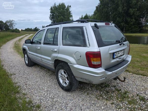 Jeep Grand Cherokee 2003 in Moletai, with an engine capacity of 2.70 L and mileage of 479 thousand km for 2600 €, photo 4 on AUTOMOTO.COM.LV