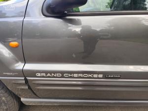 Jeep Grand Cherokee 2003 in Utena, with an engine capacity of 2.70 L and mileage of 189 thousand km for 4350 €, photo 13 on AUTOMOTO.COM.LV