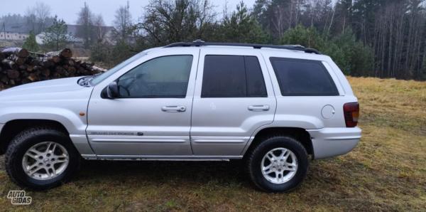 Jeep Grand Cherokee 2004 in Utena, with an engine capacity of 2.70 L and mileage of 303 thousand km for 2200 €, photo 4 on AUTOMOTO.COM.LV