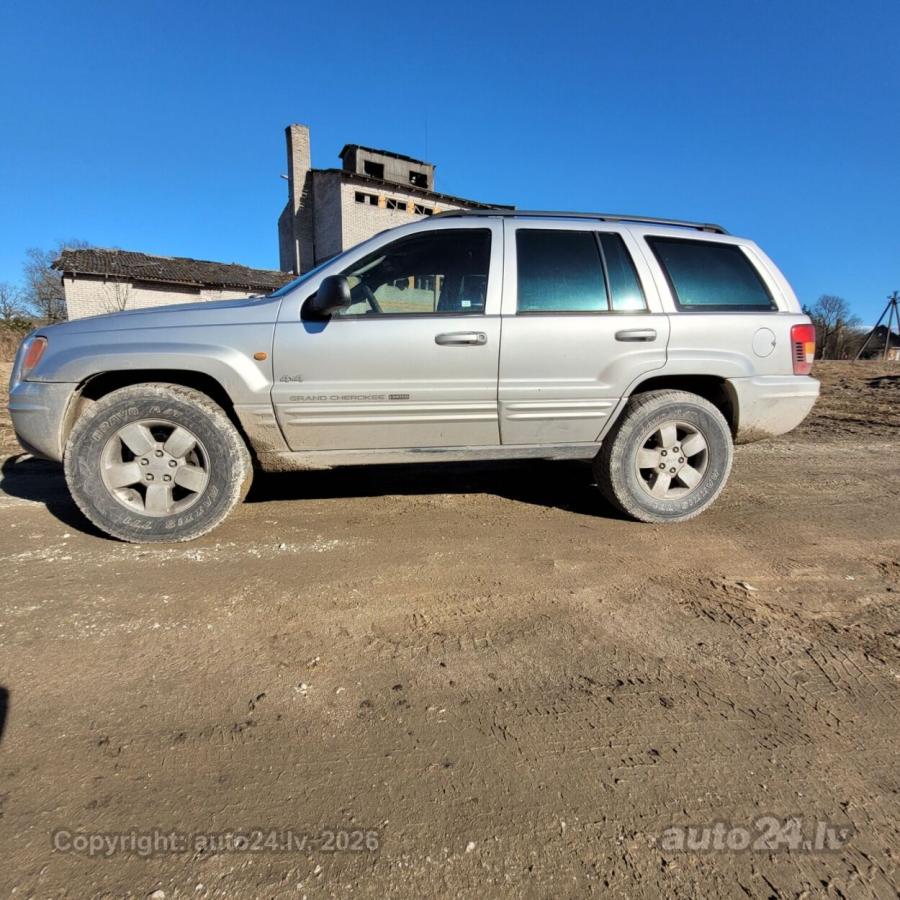 Jeep Grand Cherokee 2004 in Rakvere, with an engine capacity of 2.70 L and mileage of 410 thousand km for 2990 €, photo 4 on AUTOMOTO.COM.LV