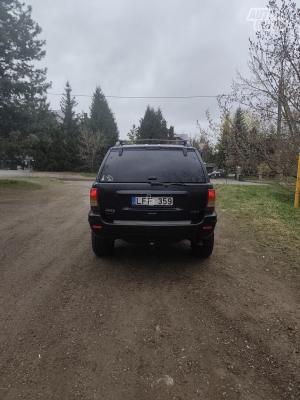 Jeep Grand Cherokee 2004 in Vilnius, with an engine capacity of 2.70 L and mileage of 289 thousand km for 5888 €, photo 5 on AUTOMOTO.COM.LV