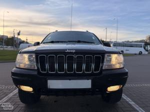 Jeep Grand Cherokee 2004 Viļņa, ar dzinēja tilpumu 2.70 L un nobraukumu 331 tūkst. km par 2700 €, foto  vietnē AUTOMOTO.COM.LV