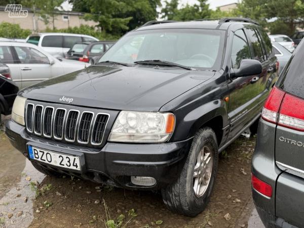 Jeep Grand Cherokee 2004 in Siauliai, with an engine capacity of 4.00 L and mileage of 223 thousand km for 1250 €, photo 2 on AUTOMOTO.COM.LV