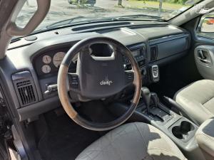 Jeep Grand Cherokee 2004 in Kaunas, with an engine capacity of 2.70 L and mileage of 360 thousand km for 4300 €, photo 13 on AUTOMOTO.COM.LV
