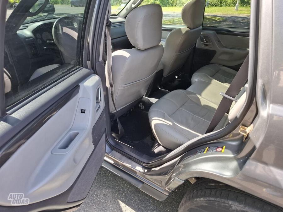 Jeep Grand Cherokee 2004 in Kaunas, with an engine capacity of 2.70 L and mileage of 360 thousand km for 4300 €, photo 14 on AUTOMOTO.COM.LV