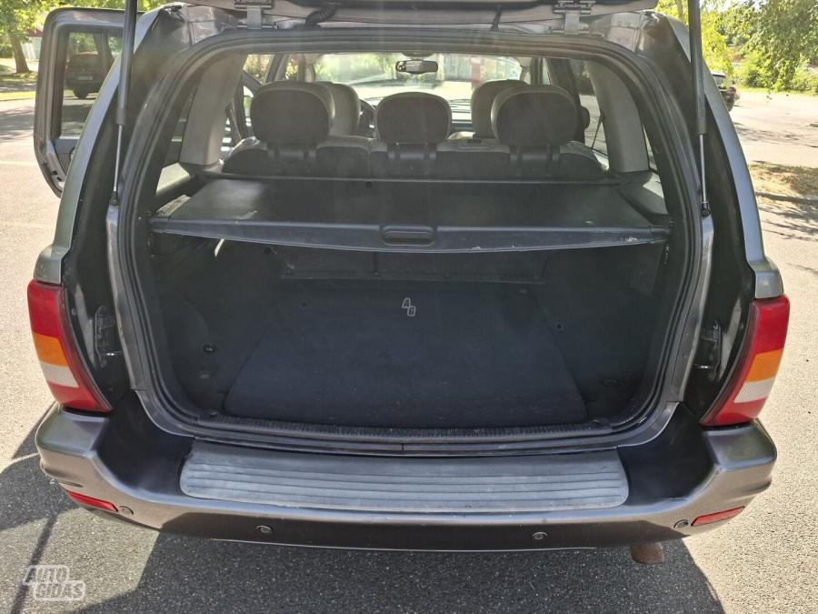 Jeep Grand Cherokee 2004 in Kaunas, with an engine capacity of 2.70 L and mileage of 360 thousand km for 4300 €, photo 16 on AUTOMOTO.COM.LV