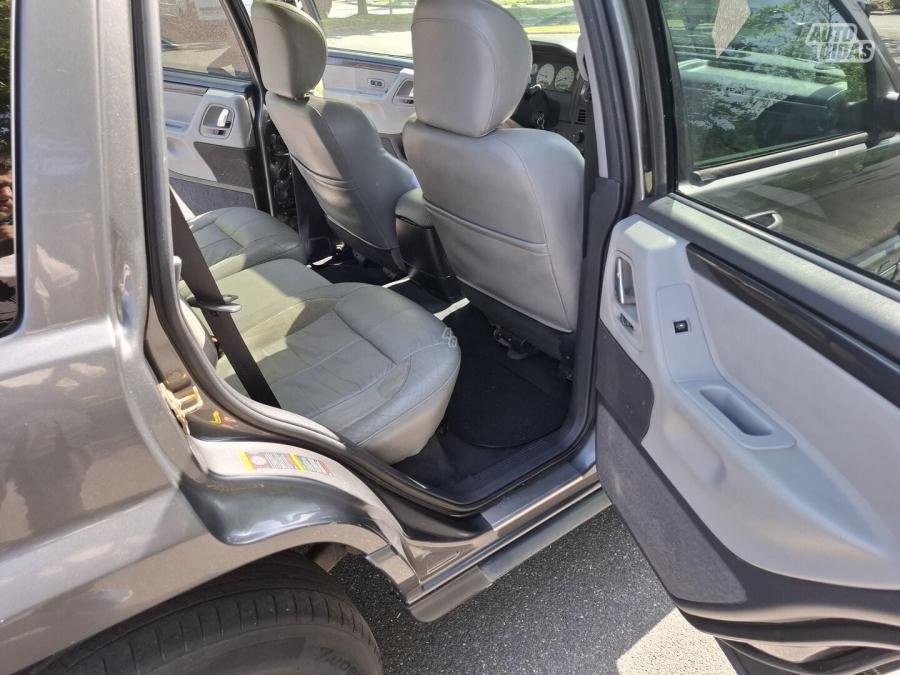 Jeep Grand Cherokee 2004 in Kaunas, with an engine capacity of 2.70 L and mileage of 360 thousand km for 4300 €, photo 17 on AUTOMOTO.COM.LV