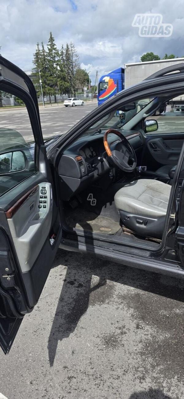 Jeep Grand Cherokee 2004 Kauņa, ar dzinēja tilpumu 2.70 L un nobraukumu 244 tūkst. km par 7500 €, foto 6 vietnē AUTOMOTO.COM.LV