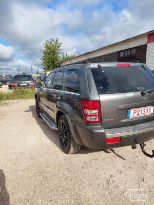 Jeep Grand Cherokee 2005 in Kaunas, with an engine capacity of 5.70 L and mileage of 326 thousand km for 6950 €, photo 3 on AUTOMOTO.COM.LV