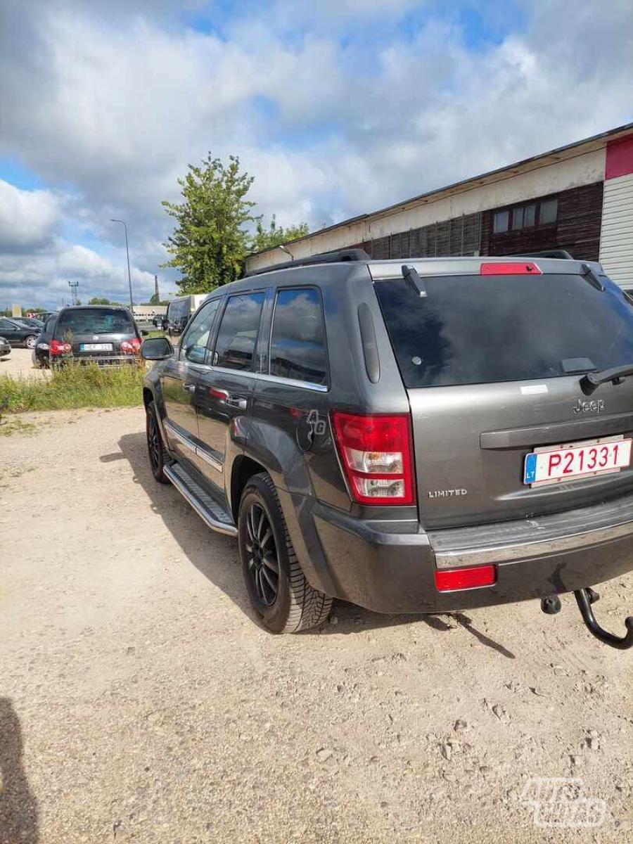 Jeep Grand Cherokee 2005 in Kaunas, with an engine capacity of 5.70 L and mileage of 326 thousand km for 6950 €, photo 3 on AUTOMOTO.COM.LV