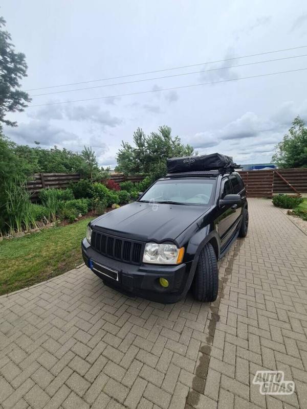 Jeep Grand Cherokee 2005 Viļņa, ar dzinēja tilpumu 3.00 L un nobraukumu 286 tūkst. km par 6999 €, foto 3 vietnē AUTOMOTO.COM.LV