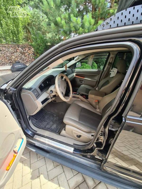 Jeep Grand Cherokee 2005 Viļņa, ar dzinēja tilpumu 3.00 L un nobraukumu 286 tūkst. km par 6999 €, foto 8 vietnē AUTOMOTO.COM.LV
