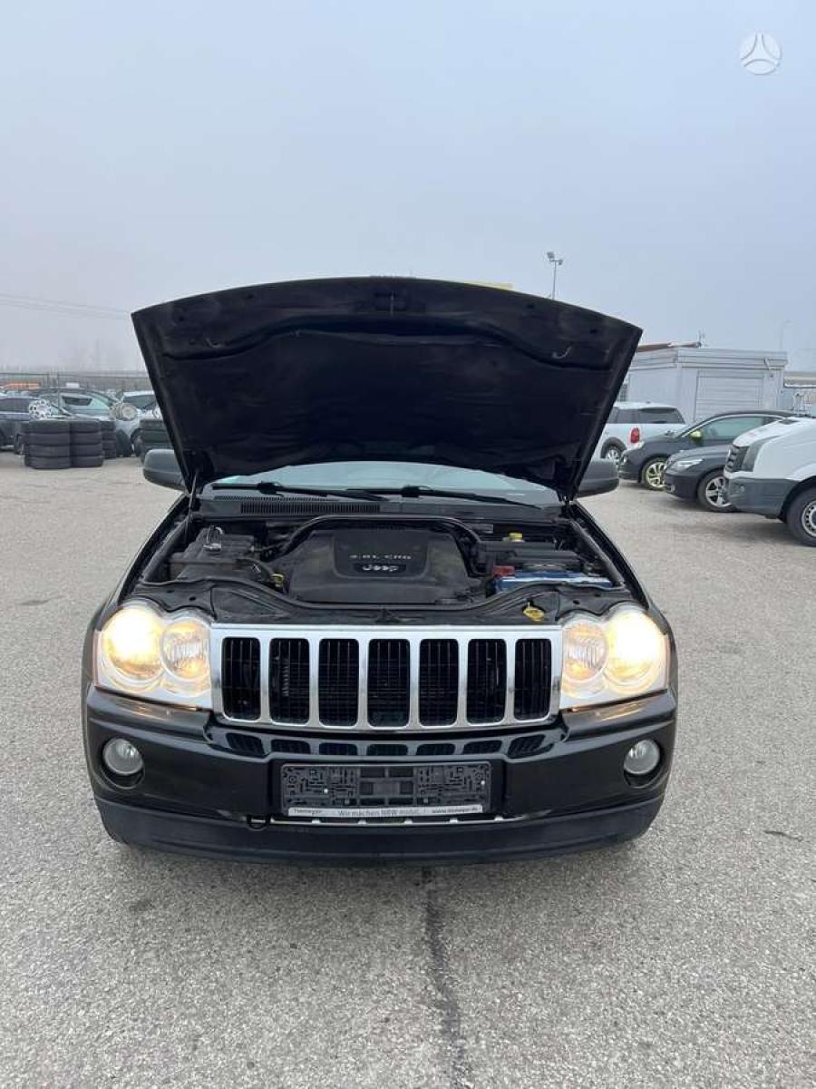 Jeep Grand Cherokee 2006 Marijampole, ar dzinēja tilpumu 3.00 L un nobraukumu 268 tūkst. km par 4450 €, foto 6 vietnē AUTOMOTO.COM.LV