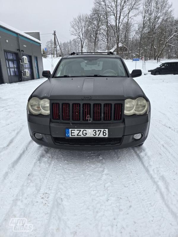 Jeep Grand Cherokee 2006 Viļņa, ar dzinēja tilpumu 4.70 L un nobraukumu 290 tūkst. km par 5000 €, foto 1 vietnē AUTOMOTO.COM.LV