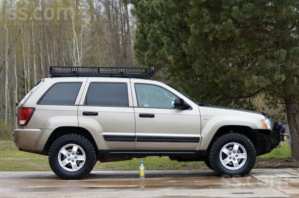 Jeep Grand Cherokee 2006 in Preili, with an engine capacity of 4.70 L and mileage of 207 thousand km for 8750 €, photo 3 on AUTOMOTO.COM.LV