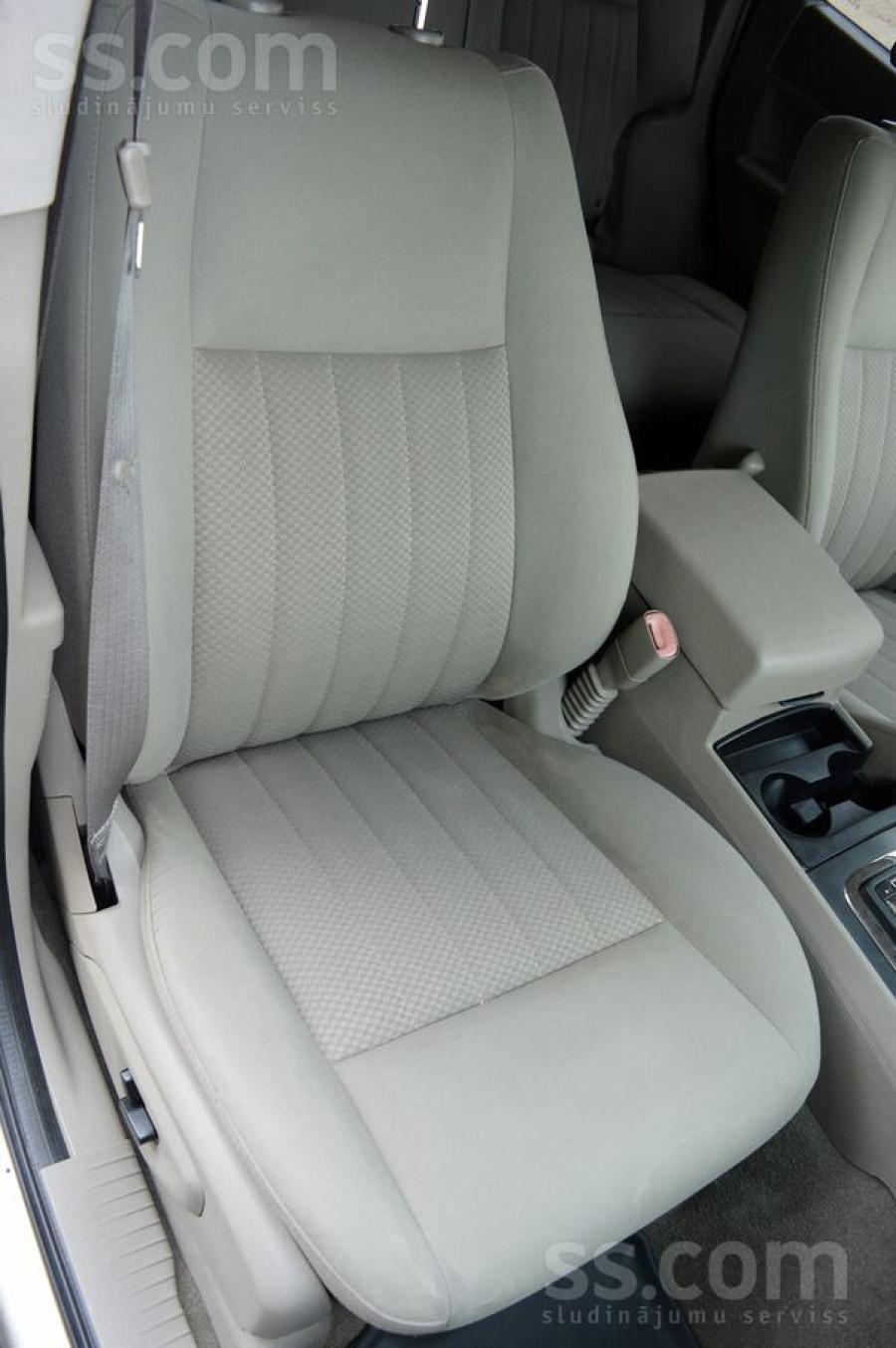 Jeep Grand Cherokee 2006 Preiļi, ar dzinēja tilpumu 4.70 L un nobraukumu 207 tūkst. km par 8750 €, foto 17 vietnē AUTOMOTO.COM.LV