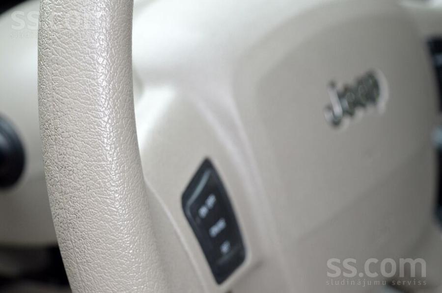 Jeep Grand Cherokee 2006 Preiļi, ar dzinēja tilpumu 4.70 L un nobraukumu 207 tūkst. km par 8750 €, foto 20 vietnē AUTOMOTO.COM.LV
