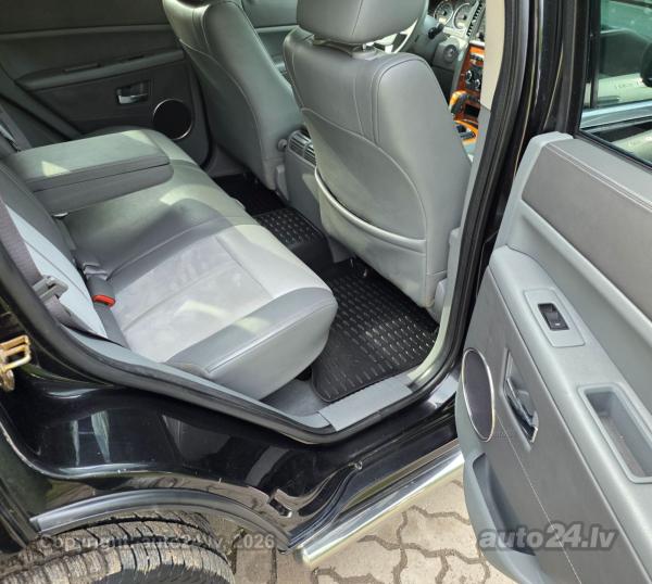 Jeep Grand Cherokee 2006 Tallina, ar dzinēja tilpumu 3.00 L un nobraukumu 288 tūkst. km par 7190 €, foto 6 vietnē AUTOMOTO.COM.LV
