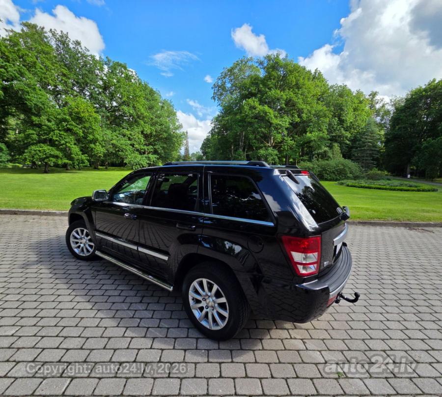 Jeep Grand Cherokee 2006 Tallina, ar dzinēja tilpumu 3.00 L un nobraukumu 288 tūkst. km par 7190 €, foto 13 vietnē AUTOMOTO.COM.LV