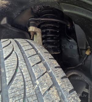 Jeep Grand Cherokee 2006 Tallina, ar dzinēja tilpumu 3.00 L un nobraukumu 288 tūkst. km par 7190 €, foto 18 vietnē AUTOMOTO.COM.LV