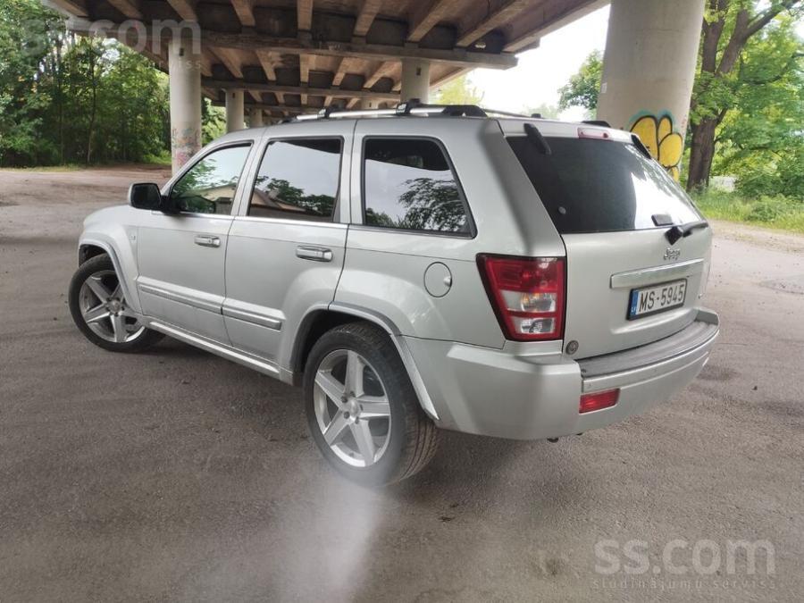 Jeep Grand Cherokee 2007 Rīga, ar dzinēja tilpumu 3.00 L un nobraukumu 242 tūkst. km par 6200 €, foto 2 vietnē AUTOMOTO.COM.LV