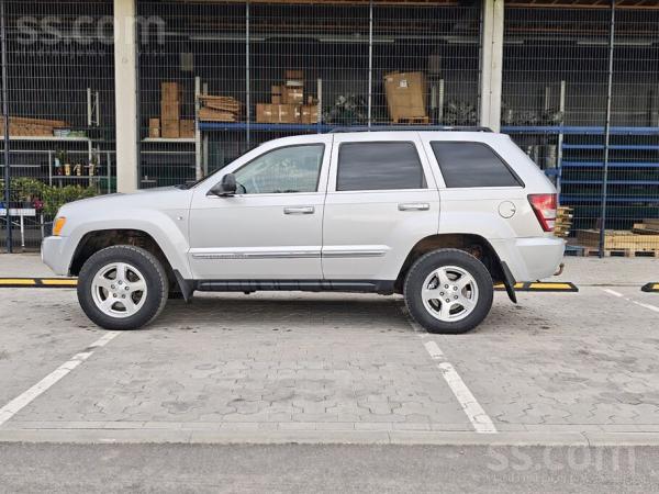 Jeep Grand Cherokee 2007 Rīga, ar dzinēja tilpumu 3.00 L un nobraukumu 215 tūkst. km par 6590 €, foto 3 vietnē AUTOMOTO.COM.LV
