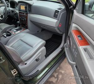 Jeep Grand Cherokee 2007 Tallina, ar dzinēja tilpumu 3.00 L un nobraukumu 245 tūkst. km par 6680 €, foto 10 vietnē AUTOMOTO.COM.LV