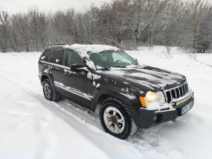 Jeep Grand Cherokee 2007 in Vilnius, with an engine capacity of 5.70 L and mileage of 290 thousand km for 4100 €, photo  on AUTOMOTO.COM.LV