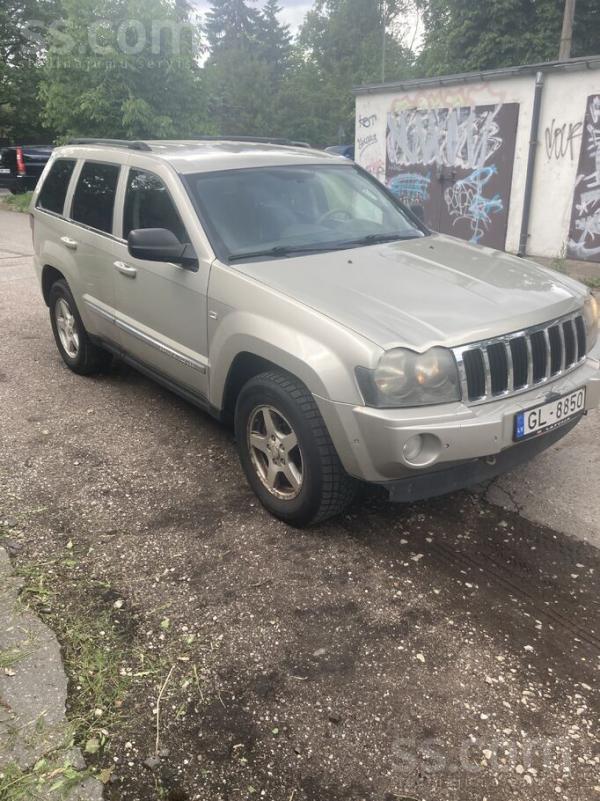 Jeep Grand Cherokee 2007 Rīga, ar dzinēja tilpumu 5.70 L un nobraukumu 329 tūkst. km par 4000 €, foto 2 vietnē AUTOMOTO.COM.LV