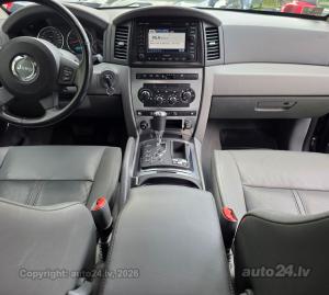 Jeep Grand Cherokee 2007 in Tallinn, with an engine capacity of 3.00 L and mileage of 215 thousand km for 7280 €, photo 8 on AUTOMOTO.COM.LV