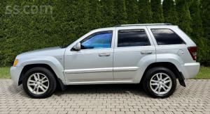 Jeep Grand Cherokee 2008 Rīga, ar dzinēja tilpumu 3.00 L un nobraukumu 273 tūkst. km par 4850 €, foto 5 vietnē AUTOMOTO.COM.LV