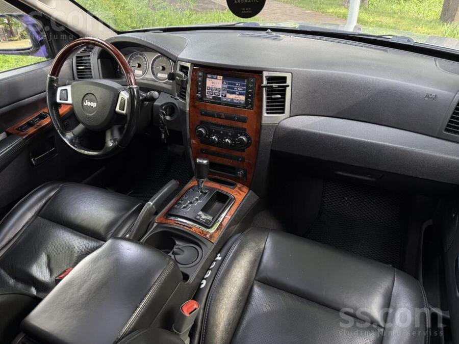 Jeep Grand Cherokee 2008 Rīga, ar dzinēja tilpumu 3.00 L un nobraukumu 273 tūkst. km par 4850 €, foto 9 vietnē AUTOMOTO.COM.LV