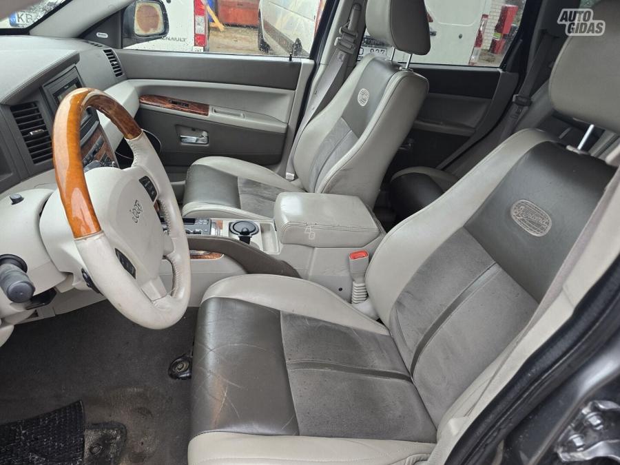 Jeep Grand Cherokee 2008 in Siauliai, with an engine capacity of 3.00 L and mileage of 413 thousand km for 2899 €, photo 11 on AUTOMOTO.COM.LV