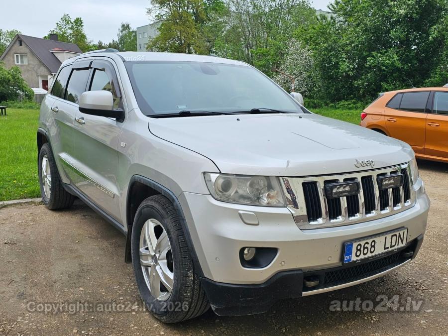 Jeep Grand Cherokee 2011 Tallina, ar dzinēja tilpumu 3.00 L un nobraukumu 0 tūkst. km par 5500 €, foto 3 vietnē AUTOMOTO.COM.LV
