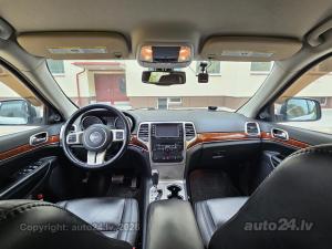 Jeep Grand Cherokee 2011 Tallina, ar dzinēja tilpumu 3.00 L un nobraukumu 0 tūkst. km par 5500 €, foto 5 vietnē AUTOMOTO.COM.LV