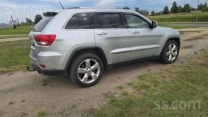 Jeep Grand Cherokee 2011 in Daugavpils, with an engine capacity of 3.60 L and mileage of 442 thousand km for 7900 €, photo 5 on AUTOMOTO.COM.LV