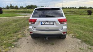 Jeep Grand Cherokee 2011 in Daugavpils, with an engine capacity of 3.60 L and mileage of 442 thousand km for 7900 €, photo 6 on AUTOMOTO.COM.LV