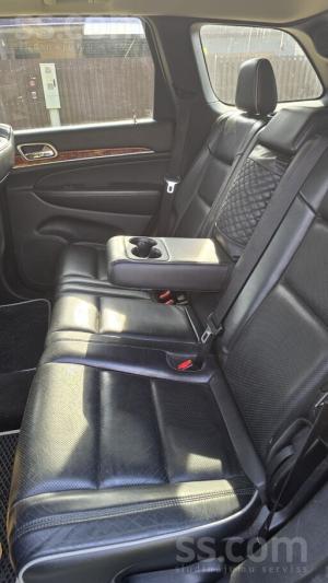 Jeep Grand Cherokee 2011 in Daugavpils, with an engine capacity of 3.60 L and mileage of 442 thousand km for 7900 €, photo 11 on AUTOMOTO.COM.LV